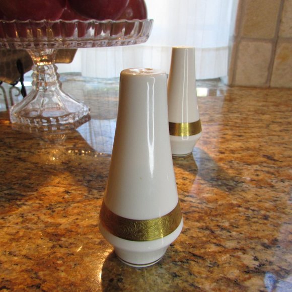 Mikasa | Dining | Mikasa Salt And Pepper Shakers With Gold Leaf | Poshmark